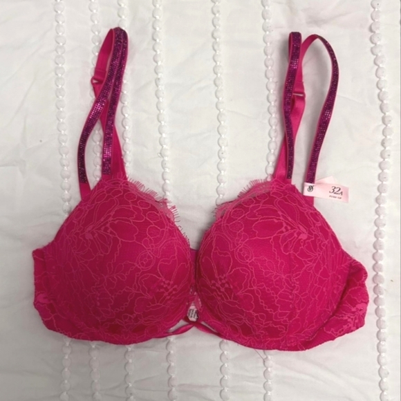 Victoria's Secret | Intimates & Sleepwear | Victorias Secret 32a Hot ...